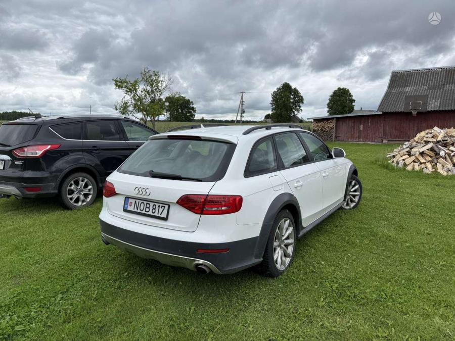 Balts Audi A4 Allroad 2011 Tauragė, ar dzinēja tilpumu 1.98 L un nobraukumu 240 tūkst. km par 6999 €, foto 6 vietnē AUTOMOTO.COM.LV