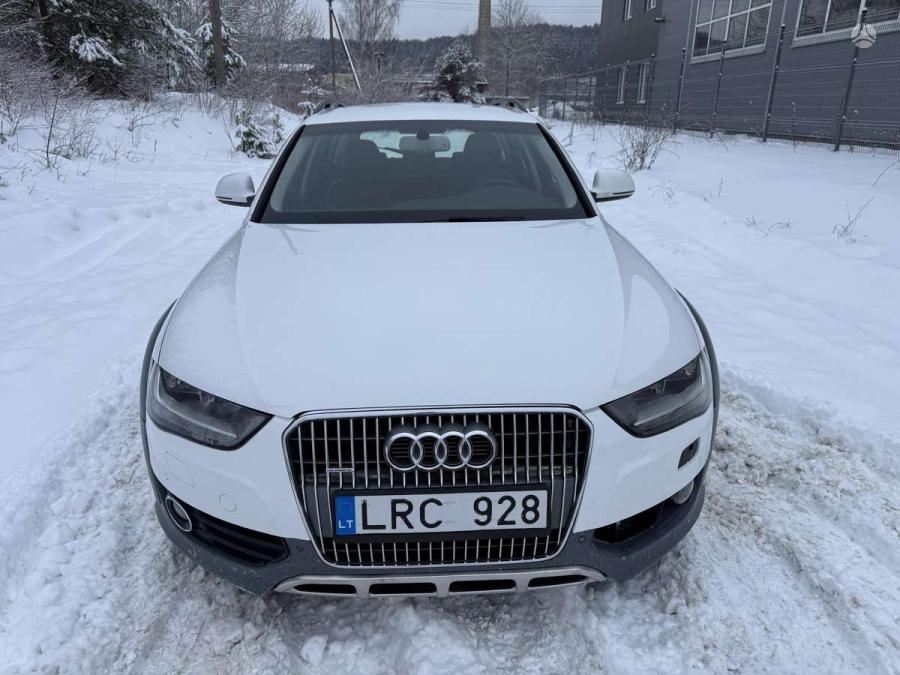 Balts Audi A4 Allroad 2012 Viļņa, ar dzinēja tilpumu 1.97 L un nobraukumu 173 tūkst. km par 5900 €, foto 2 vietnē AUTOMOTO.COM.LV