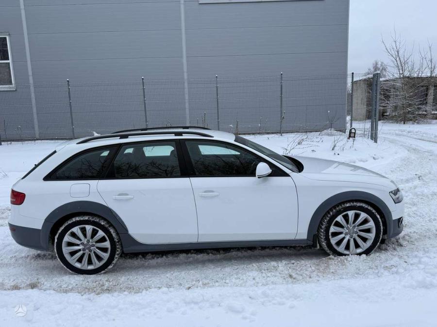 Balts Audi A4 Allroad 2012 Viļņa, ar dzinēja tilpumu 1.97 L un nobraukumu 173 tūkst. km par 5900 €, foto 4 vietnē AUTOMOTO.COM.LV