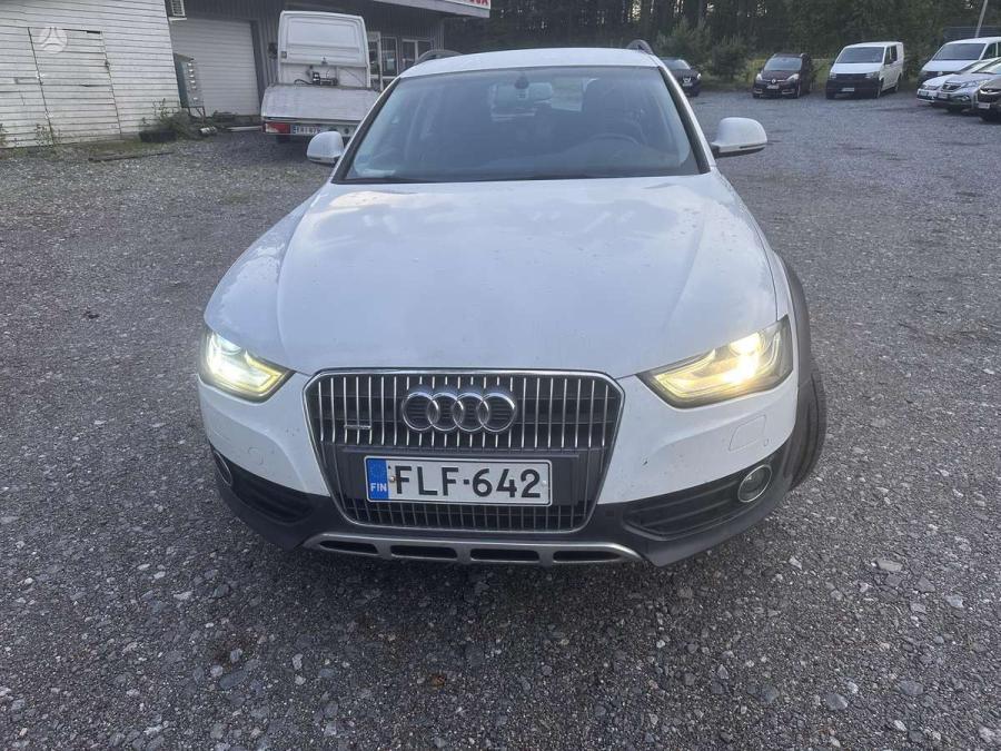 White Audi A4 Allroad 2013 in Marijampole, with an engine capacity of 1.97 L and mileage of 286 thousand km for 6900 €, photo 5 on AUTOMOTO.COM.LV