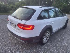 White Audi A4 Allroad 2013 in Marijampole, with an engine capacity of 1.97 L and mileage of 286 thousand km for 6900 €, photo 7 on AUTOMOTO.COM.LV