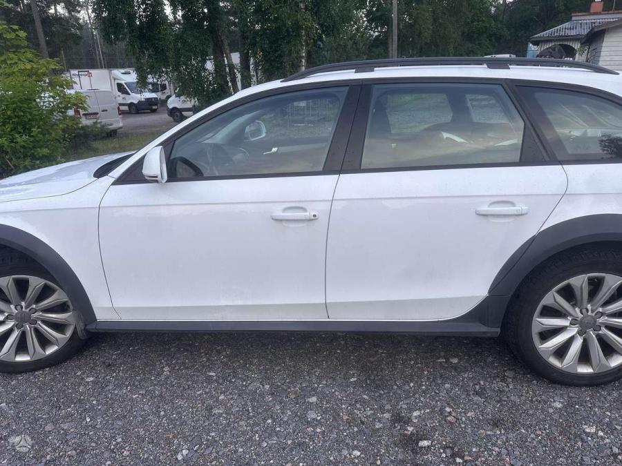 White Audi A4 Allroad 2013 in Marijampole, with an engine capacity of 1.97 L and mileage of 286 thousand km for 6900 €, photo 10 on AUTOMOTO.COM.LV