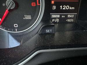 White Audi A4 Allroad 2013 in Marijampole, with an engine capacity of 1.97 L and mileage of 286 thousand km for 6900 €, photo 15 on AUTOMOTO.COM.LV