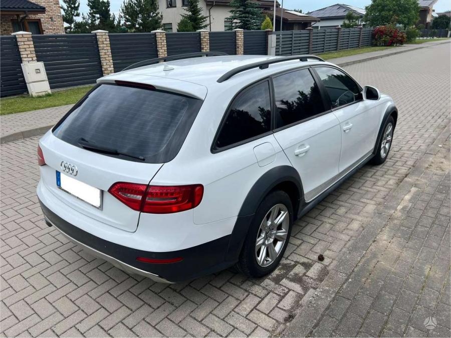 Balts Audi A4 Allroad 2013 Klaipėda, ar dzinēja tilpumu 1.97 L un nobraukumu 299 tūkst. km par 6800 €, foto 5 vietnē AUTOMOTO.COM.LV