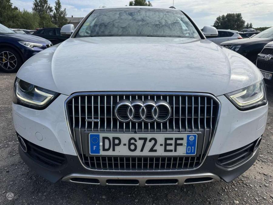 White Audi A4 Allroad 2015 in Taurage, with an engine capacity of 2.97 L and mileage of 177 thousand km for 10000 €, photo 3 on AUTOMOTO.COM.LV