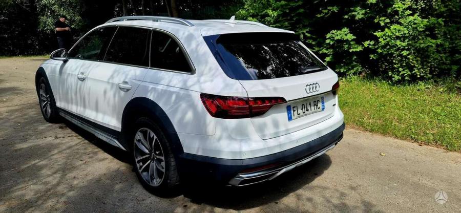 Balts Audi A4 Allroad 2019 Tauragė, ar dzinēja tilpumu 2.97 L un nobraukumu 270 tūkst. km par 16700 €, foto 13 vietnē AUTOMOTO.COM.LV