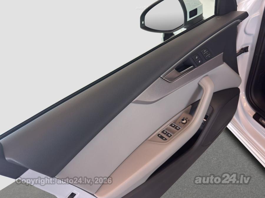 White Audi A4 Allroad 2022 in Tallinn, with an engine capacity of 2.00 L and mileage of 100 thousand km for 33900 €, photo 8 on AUTOMOTO.COM.LV