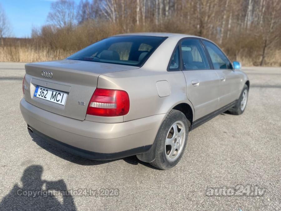 Beige Audi A4 2000 in Voru, with an engine capacity of 1.60 L and mileage of 217 thousand km for 1850 €, photo 6 on AUTOMOTO.COM.LV