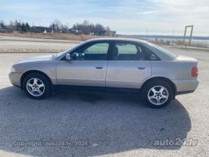 Beige Audi A4 2000 in Voru, with an engine capacity of 1.60 L and mileage of 217 thousand km for 1850 €, photo 8 on AUTOMOTO.COM.LV