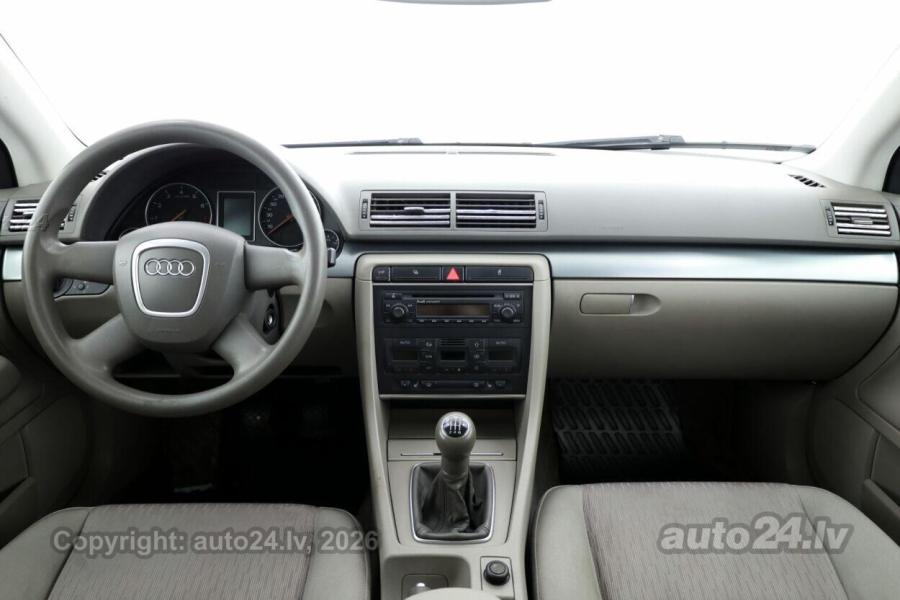 Beige Audi A4 2005 in Tallinn, with an engine capacity of 1.60 L and mileage of 294 thousand km for 1199 €, photo 5 on AUTOMOTO.COM.LV