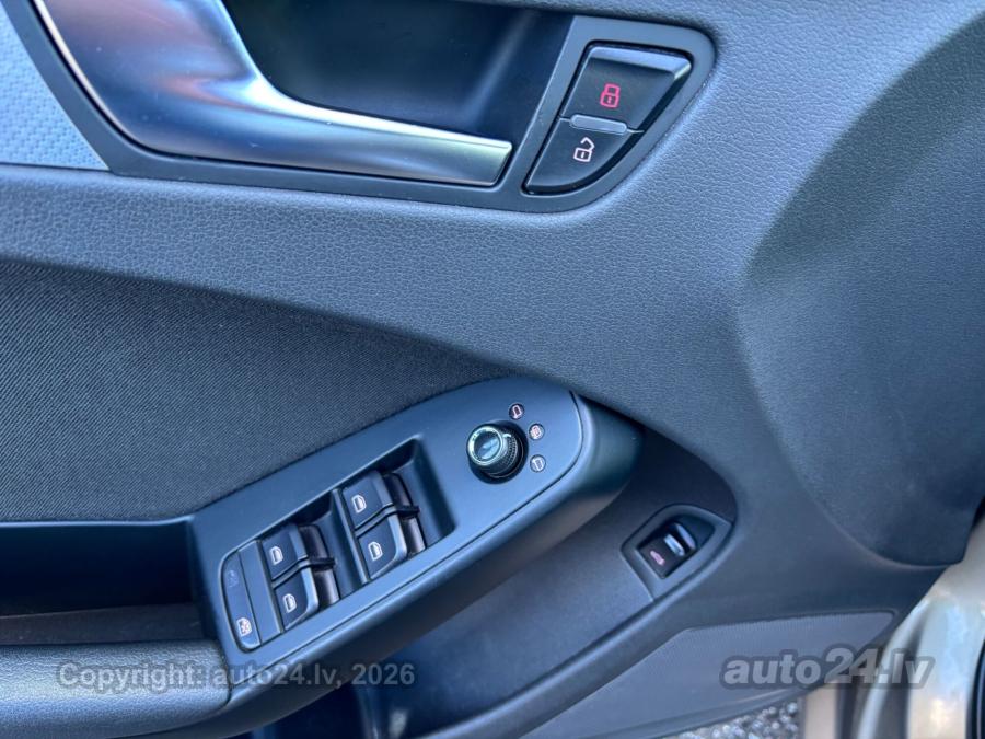Smilšu krāsa Audi A4 2009 Paide, ar dzinēja tilpumu 1.80 L un nobraukumu 252 tūkst. km par 4590 €, foto 18 vietnē AUTOMOTO.COM.LV