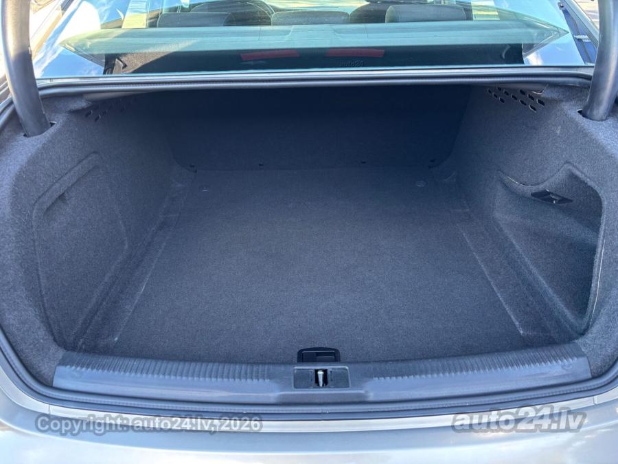 Smilšu krāsa Audi A4 2009 Paide, ar dzinēja tilpumu 1.80 L un nobraukumu 252 tūkst. km par 4590 €, foto 19 vietnē AUTOMOTO.COM.LV