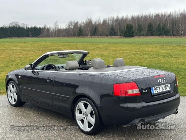 Black Audi A4 2002 in Tallinn, with an engine capacity of 2.40 L and mileage of 209 thousand km for 4999 €, photo 4 on AUTOMOTO.COM.LV