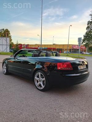 Black Audi A4 2003 in Riga, with an engine capacity of 2.50 L and mileage of 313 thousand km for 3150 €, photo 5 on AUTOMOTO.COM.LV