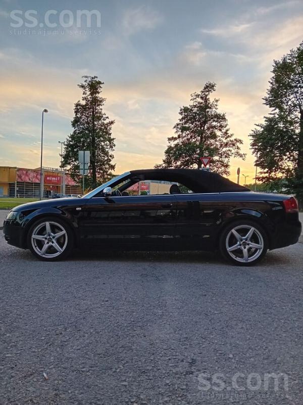 Black Audi A4 2003 in Riga, with an engine capacity of 2.50 L and mileage of 313 thousand km for 3150 €, photo 8 on AUTOMOTO.COM.LV