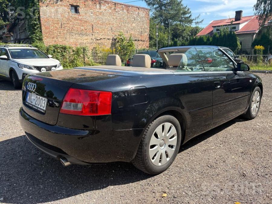 Black Audi A4 2003 in Riga, with an engine capacity of 3.00 L and mileage of 0 thousand km for 3590 €, photo 7 on AUTOMOTO.COM.LV
