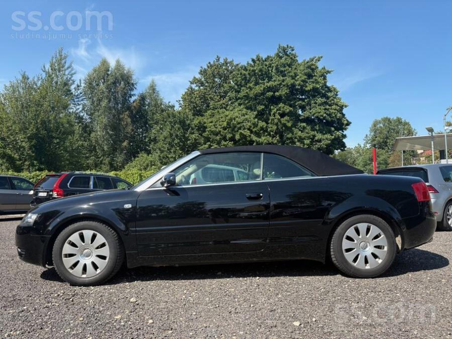 Black Audi A4 2003 in Riga, with an engine capacity of 3.00 L and mileage of 0 thousand km for 3590 €, photo 8 on AUTOMOTO.COM.LV