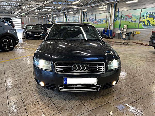 Melns Audi A4 2004 Viļņa, ar dzinēja tilpumu 2.50 L un nobraukumu 224 tūkst. km par 2999 €, foto 4 vietnē AUTOMOTO.COM.LV