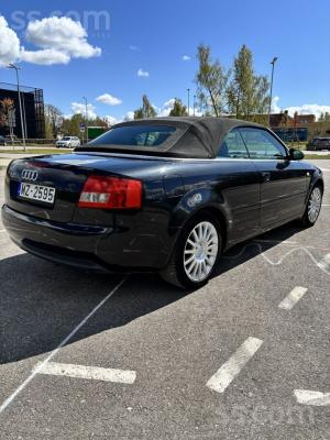 Black Audi A4 2004 in Cesis, with an engine capacity of 2.50 L and mileage of 279 thousand km for 4350 €, photo 5 on AUTOMOTO.COM.LV