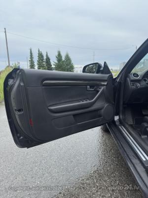 Melns Audi A4 2004 Tallina, ar dzinēja tilpumu 1.80 L un nobraukumu 305 tūkst. km par 5000 €, foto 19 vietnē AUTOMOTO.COM.LV
