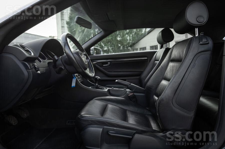 Black Audi A4 2004 in Tukums, with an engine capacity of 2.50 L and mileage of 254 thousand km for 3550 €, photo 14 on AUTOMOTO.COM.LV