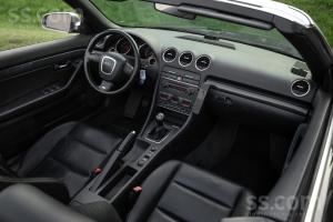 Melns Audi A4 2004 Tukums, ar dzinēja tilpumu 2.50 L un nobraukumu 253 tūkst. km par 3490 €, foto 13 vietnē AUTOMOTO.COM.LV