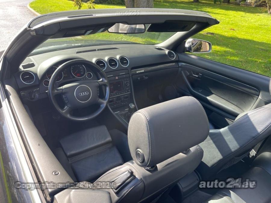 Melns Audi A4 2005 Tallina, ar dzinēja tilpumu 3.00 L un nobraukumu 291 tūkst. km par 4999 €, foto 15 vietnē AUTOMOTO.COM.LV