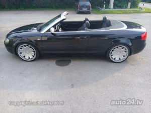 Melns Audi A4 2005 Tallina, ar dzinēja tilpumu 3.00 L un nobraukumu 296 tūkst. km par 3500 €, foto  vietnē AUTOMOTO.COM.LV