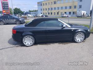 Melns Audi A4 2005 Tallina, ar dzinēja tilpumu 3.00 L un nobraukumu 296 tūkst. km par 3500 €, foto 4 vietnē AUTOMOTO.COM.LV