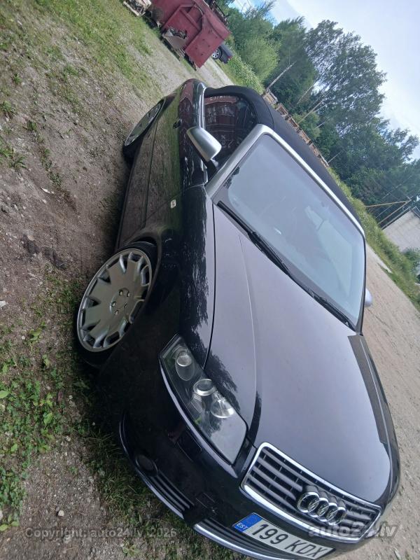 Melns Audi A4 2005 Tallina, ar dzinēja tilpumu 3.00 L un nobraukumu 296 tūkst. km par 3500 €, foto 5 vietnē AUTOMOTO.COM.LV