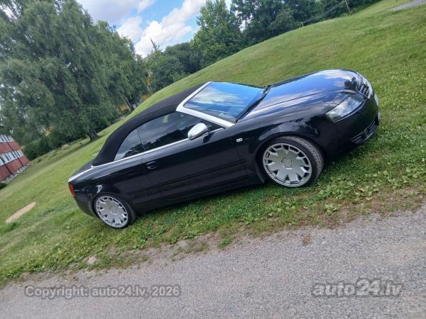 Melns Audi A4 2005 Tallina, ar dzinēja tilpumu 3.00 L un nobraukumu 296 tūkst. km par 3500 €, foto 6 vietnē AUTOMOTO.COM.LV