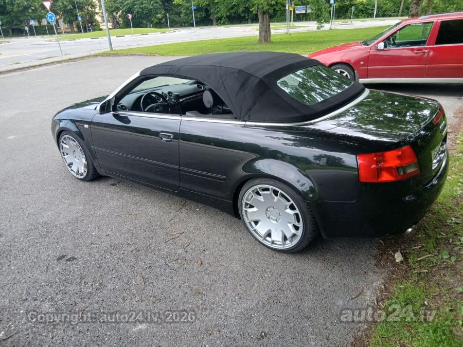Melns Audi A4 2005 Tallina, ar dzinēja tilpumu 3.00 L un nobraukumu 296 tūkst. km par 3500 €, foto 9 vietnē AUTOMOTO.COM.LV