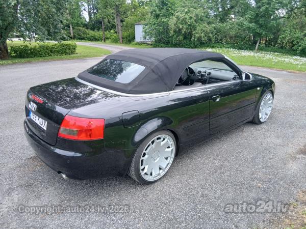 Melns Audi A4 2005 Tallina, ar dzinēja tilpumu 3.00 L un nobraukumu 296 tūkst. km par 3500 €, foto 9 vietnē AUTOMOTO.COM.LV