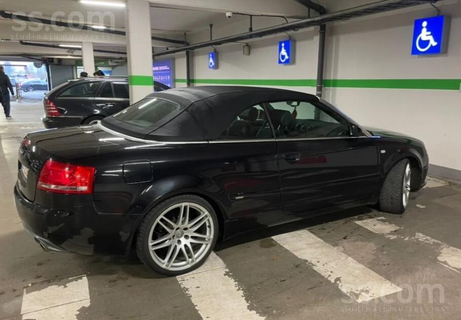 Black Audi A4 2006 in Riga, with an engine capacity of 1.80 L and mileage of 330 thousand km for 1995 €, photo 3 on AUTOMOTO.COM.LV