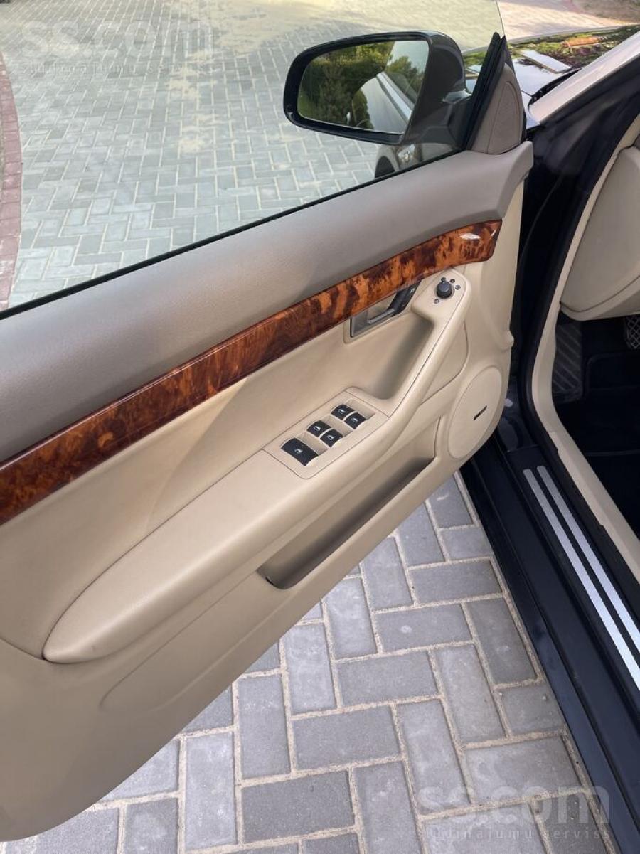 Black Audi A4 2006 in Cesis, with an engine capacity of 2.00 L and mileage of 310 thousand km for 5200 €, photo 11 on AUTOMOTO.COM.LV