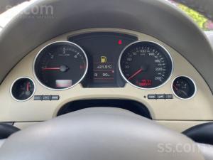 Black Audi A4 2006 in Cesis, with an engine capacity of 2.00 L and mileage of 310 thousand km for 5200 €, photo 13 on AUTOMOTO.COM.LV