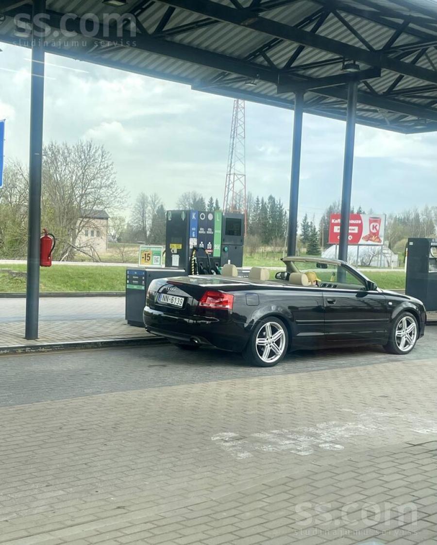 Black Audi A4 2006 in Cesis, with an engine capacity of 2.00 L and mileage of 310 thousand km for 5200 €, photo 14 on AUTOMOTO.COM.LV