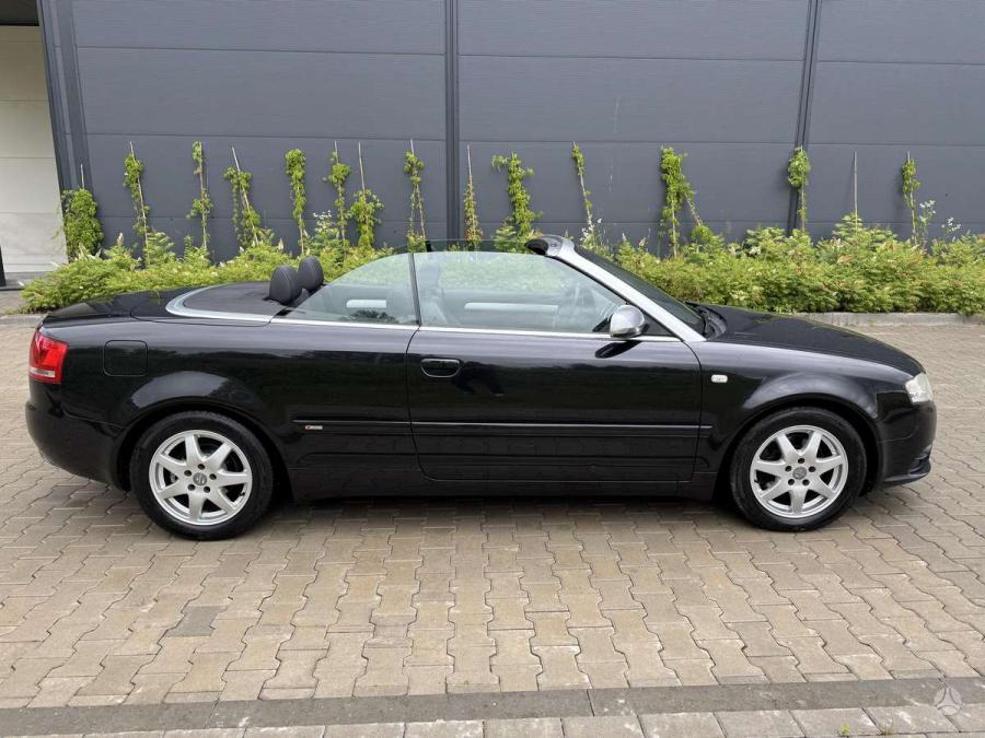 Black Audi A4 2006 in Vilnius, with an engine capacity of 1.78 L and mileage of 250 thousand km for 4999 €, photo 5 on AUTOMOTO.COM.LV