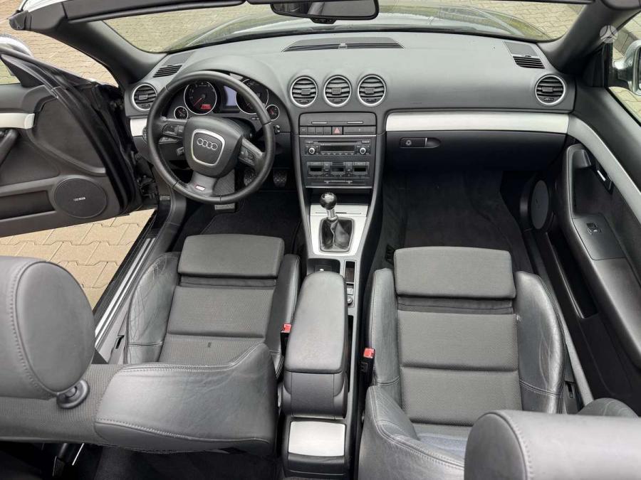 Black Audi A4 2006 in Vilnius, with an engine capacity of 1.78 L and mileage of 250 thousand km for 4999 €, photo 12 on AUTOMOTO.COM.LV