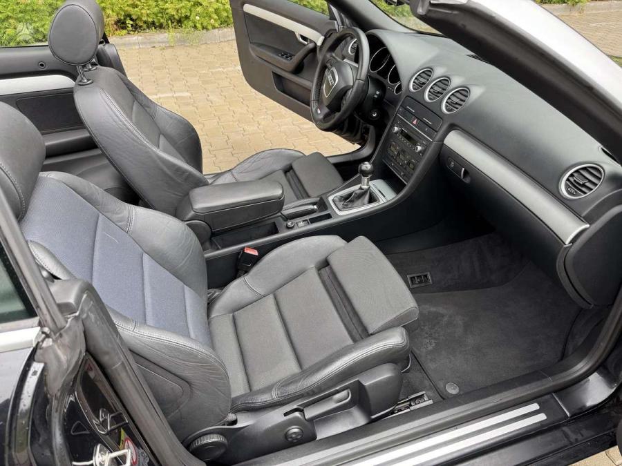 Black Audi A4 2006 in Vilnius, with an engine capacity of 1.78 L and mileage of 250 thousand km for 4999 €, photo 13 on AUTOMOTO.COM.LV