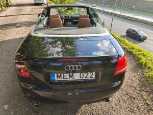 Melns Audi A4 2006 Viļņa, ar dzinēja tilpumu 3.20 L un nobraukumu 200 tūkst. km par 3250 €, foto 6 vietnē AUTOMOTO.COM.LV