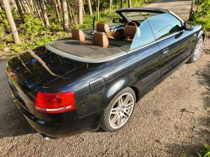 Melns Audi A4 2006 Viļņa, ar dzinēja tilpumu 3.20 L un nobraukumu 200 tūkst. km par 3250 €, foto 7 vietnē AUTOMOTO.COM.LV