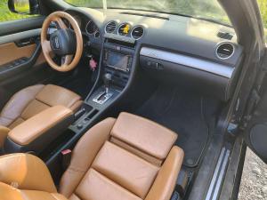Melns Audi A4 2006 Viļņa, ar dzinēja tilpumu 3.20 L un nobraukumu 200 tūkst. km par 3250 €, foto 18 vietnē AUTOMOTO.COM.LV
