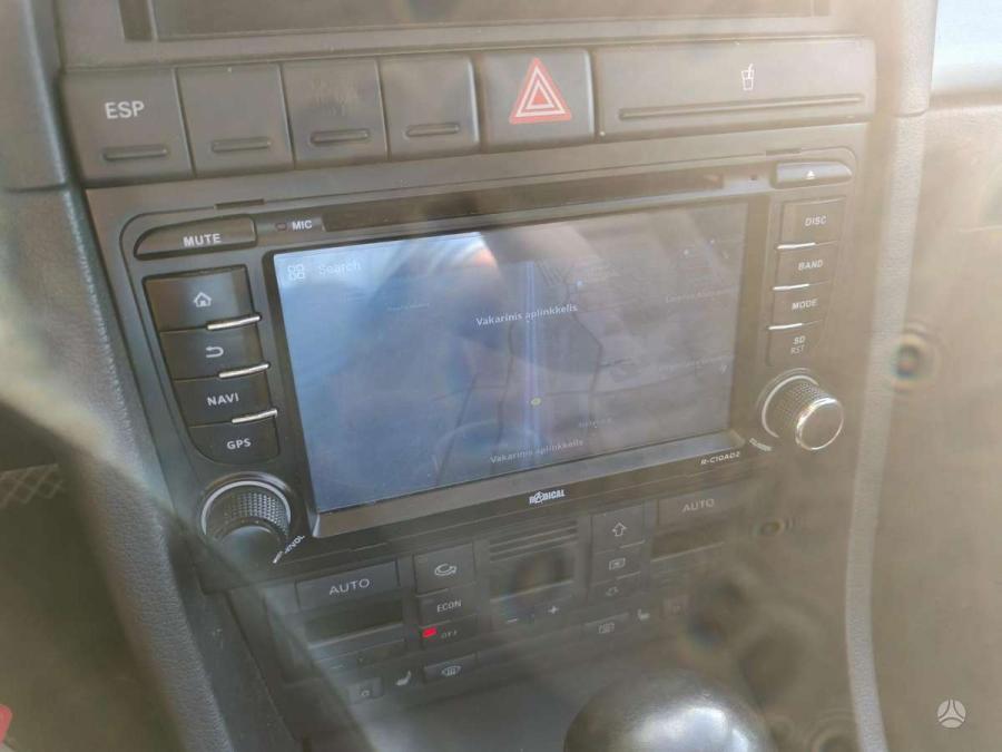 Black Audi A4 2006 in Vilnius, with an engine capacity of 3.20 L and mileage of 200 thousand km for 3250 €, photo 21 on AUTOMOTO.COM.LV