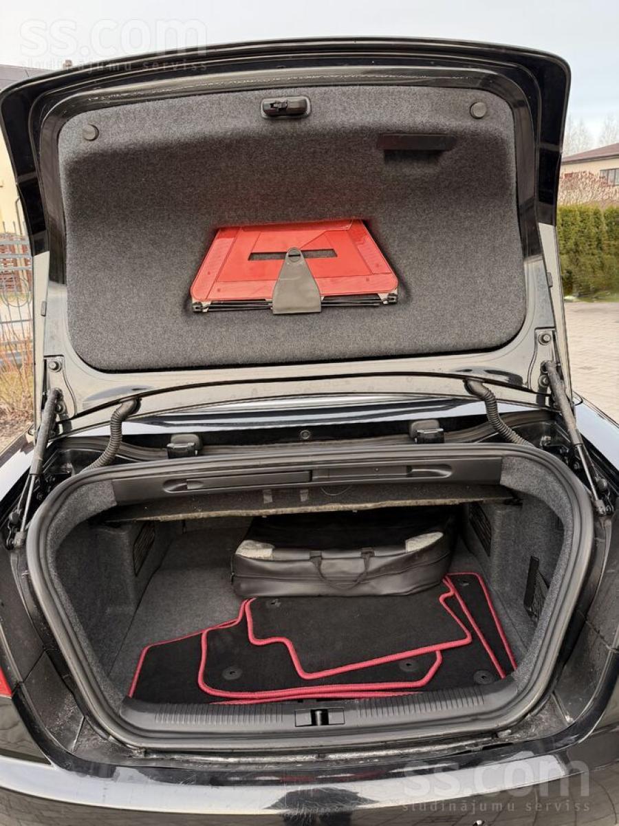 Melns Audi A4 2007 Rīga, ar dzinēja tilpumu 2.00 L un nobraukumu 171 tūkst. km par 6550 €, foto 14 vietnē AUTOMOTO.COM.LV
