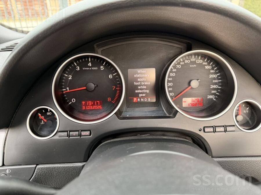 Melns Audi A4 2007 Rīga, ar dzinēja tilpumu 2.00 L un nobraukumu 171 tūkst. km par 6550 €, foto 16 vietnē AUTOMOTO.COM.LV