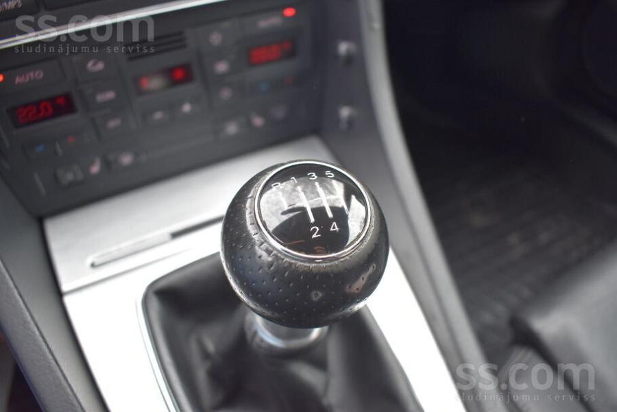Melns Audi A4 2008 Kuldīga, ar dzinēja tilpumu 2.00 L un nobraukumu 0 tūkst. km par 5750 €, foto 9 vietnē AUTOMOTO.COM.LV