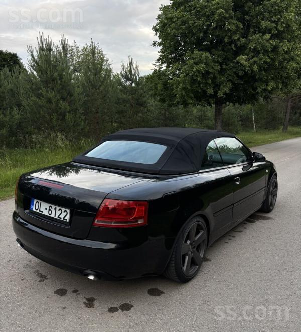 Black Audi A4 2008 in Daugavpils, with an engine capacity of 2.00 L and mileage of 335 thousand km for 5700 €, photo 6 on AUTOMOTO.COM.LV