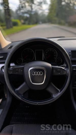 Melns Audi A4 2007 Ludza, ar dzinēja tilpumu 2.00 L un nobraukumu 300 tūkst. km par 2300 €, foto 9 vietnē AUTOMOTO.COM.LV