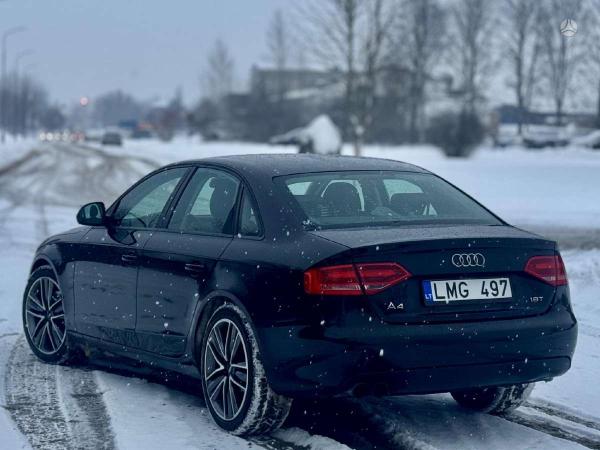 Black Audi A4 2009 in Radviliskis, with an engine capacity of 2.00 L and mileage of 300 thousand km for 3600 €, photo 9 on AUTOMOTO.COM.LV
